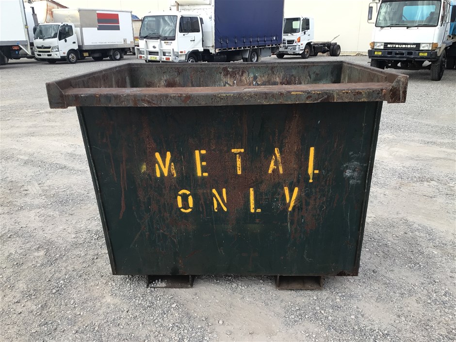 Scrap Metal Waste Tipper Bins Auction (0061-5053205) | Grays Australia