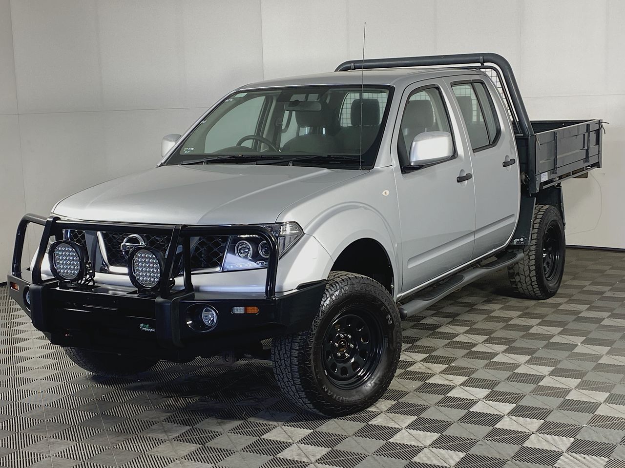 2015 Nissan Navara 4X4 RX D40 Turbo Diesel Manual Dual Cab Auction ...