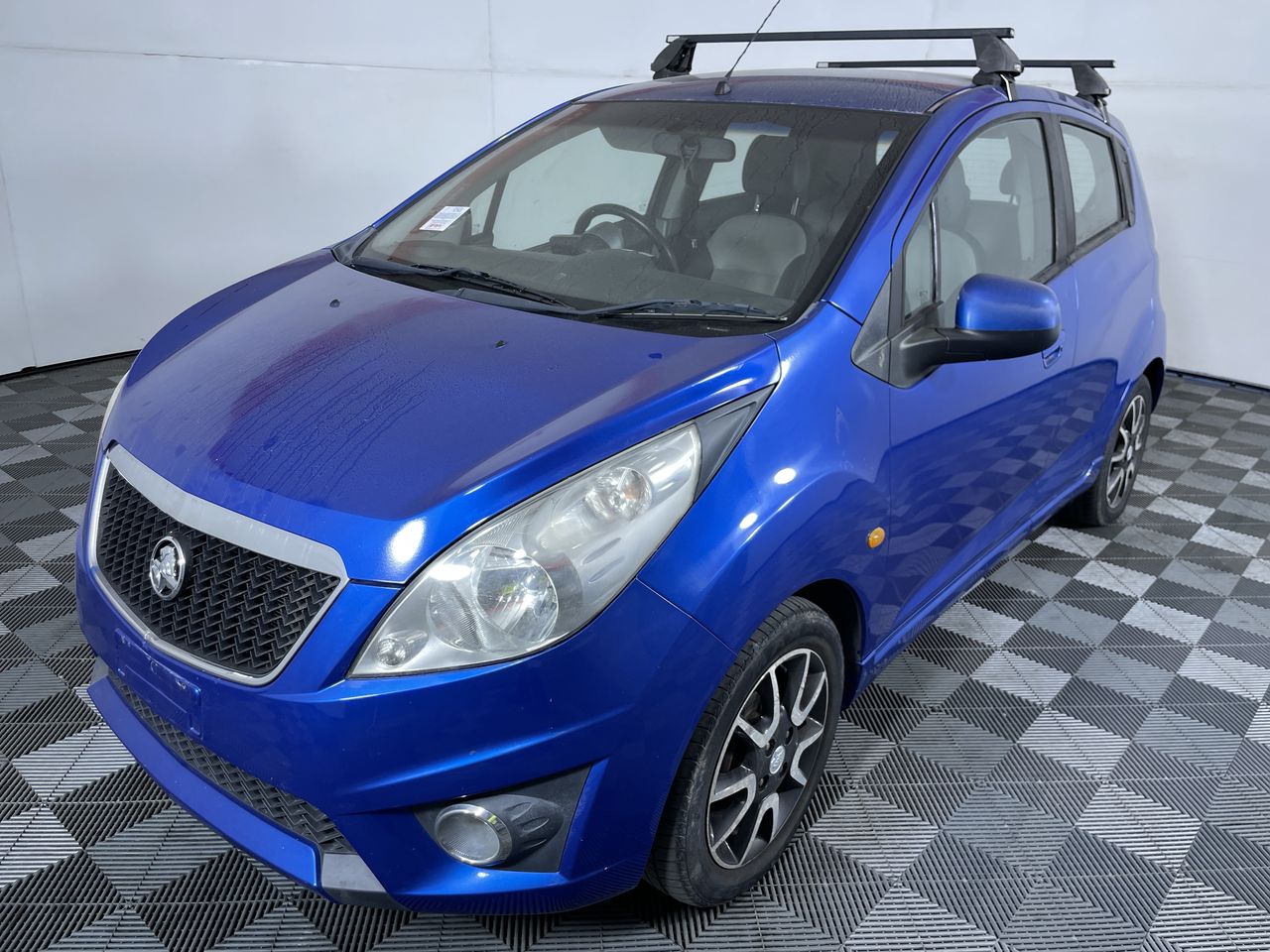 2011 Holden Barina Spark CDX MJ Manual Hatchback Auction (0001-50504340 ...
