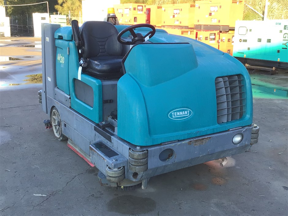 Tennant M30 Ride on Sweeper. Auction (0029-5053210) | Grays Australia