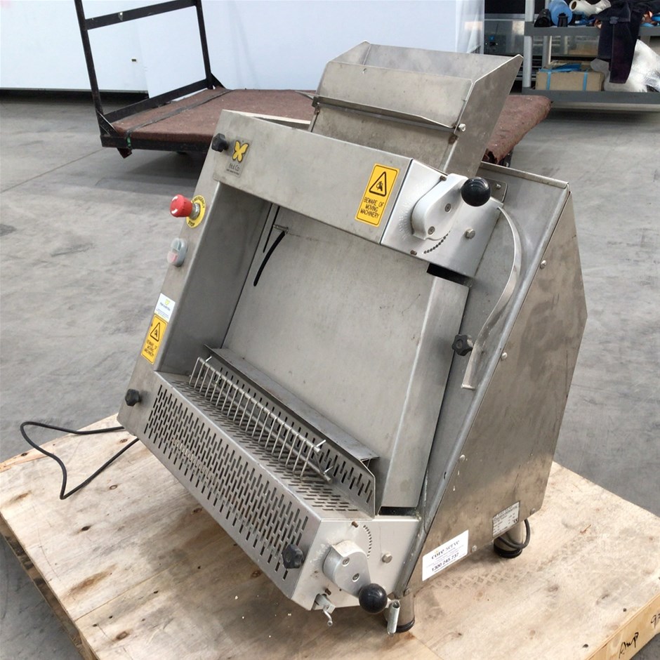 Fruil Co. Dough Stretching Machine Auction (0001-3025960) | Grays Australia