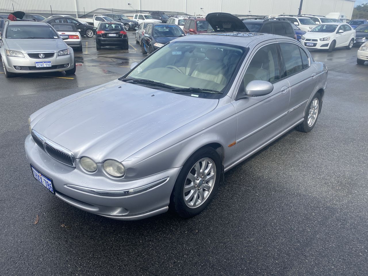 2002 Jaguar X-TYPE 2.5 SE X400 Automatic Sedan Auction (0001-9043293 ...