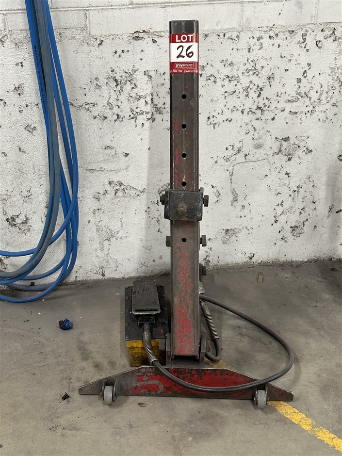 FLEET HYDROL Hydraulic Lift with foot control Auction (0026-5053265 ...
