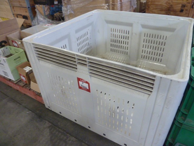 Nally Plastic Mega Bin 780v10 Auction (0039-8017488) | Grays Australia