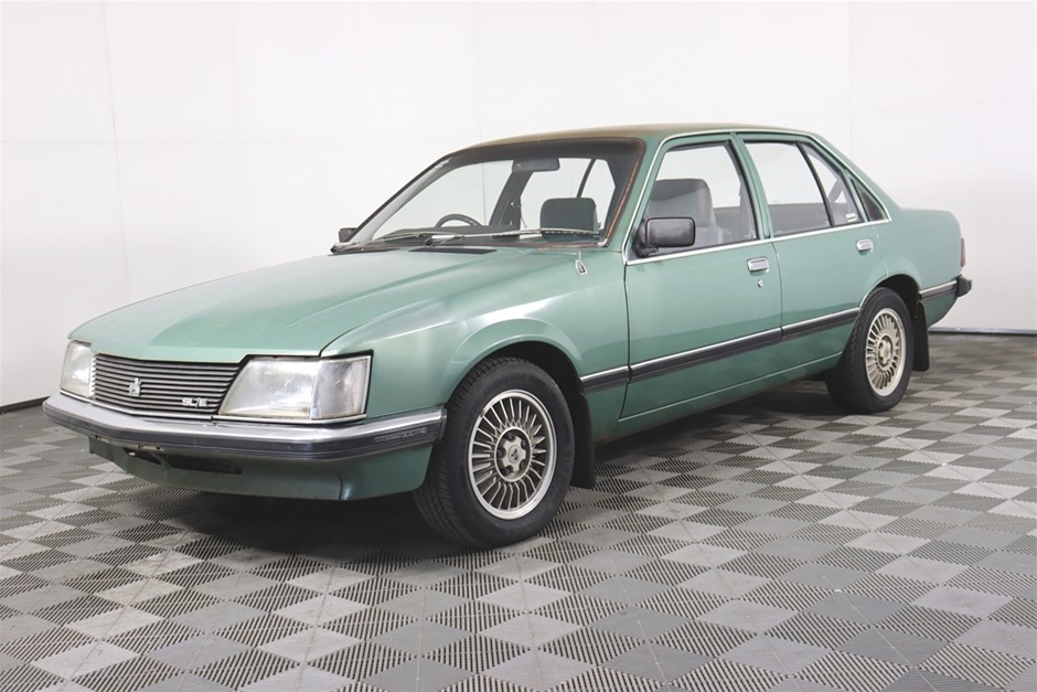 1982 Holden Commodore SL VH Automatic Sedan Auction (0001-21005340 ...