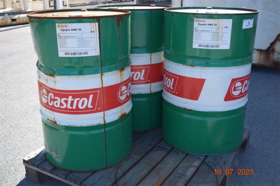 Unused 208 Litre Drums of Castrol Hydraulic Oil Auction (0003-9043335 ...
