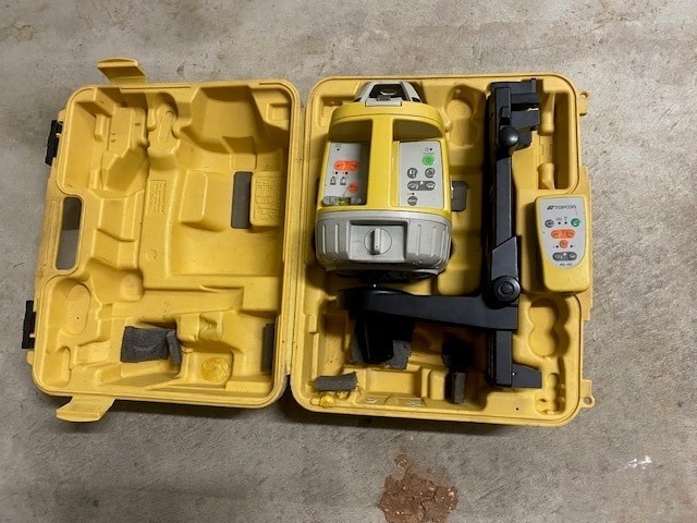 Topcon Laser Light Level Auction (0001-3026223) | Grays Australia