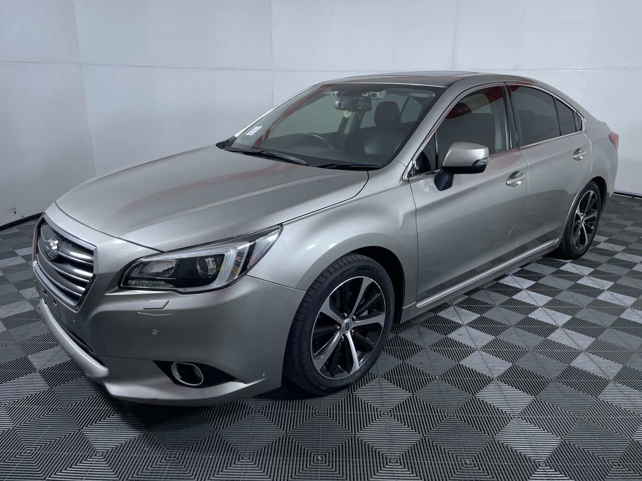 2017 Subaru Liberty 3.6R B6 CVT Sedan Auction (0001-50504756) | Grays ...