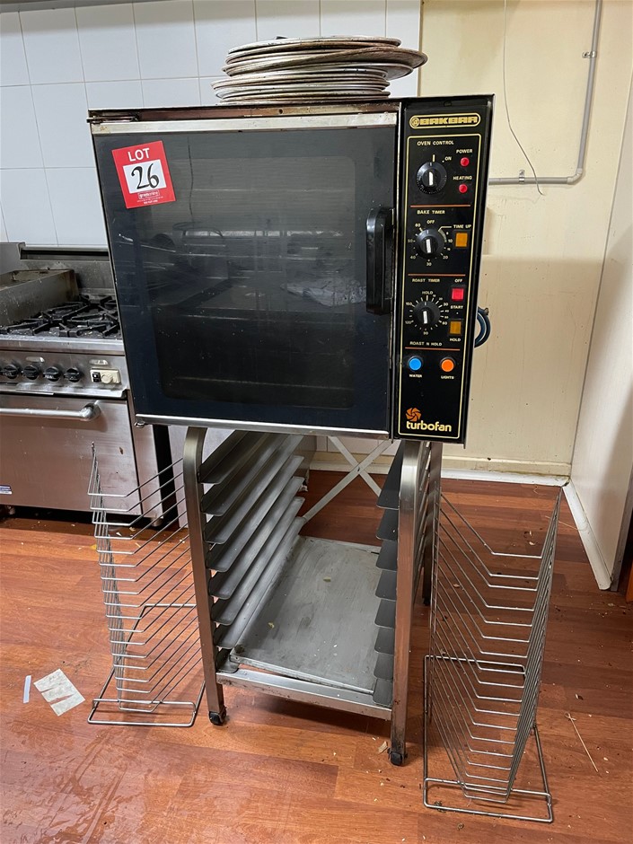 Bakbar pizza oven with trays and racks Auction (0026-3026247) | Grays ...