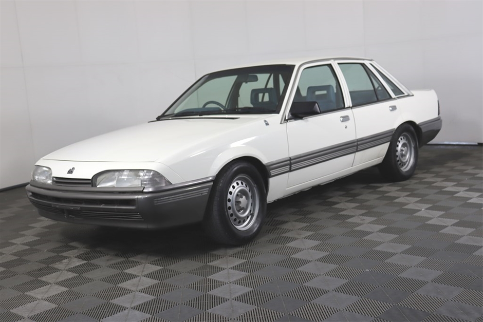 1986 Holden VL Commodore SL Turbo Automatic Sedan