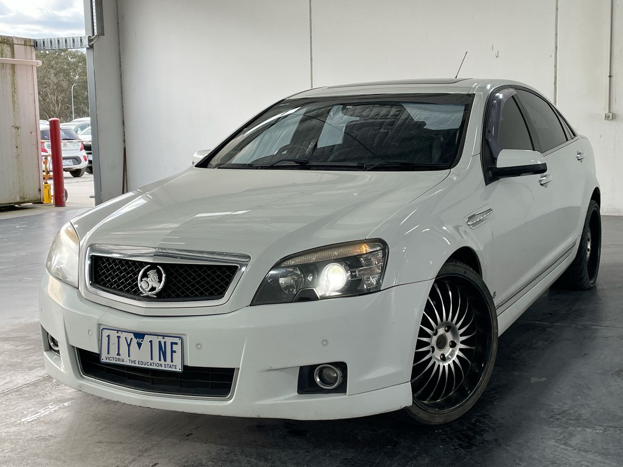 2011 Holden Caprice WM Automatic Sedan Auction (0001-21007841) | Grays ...