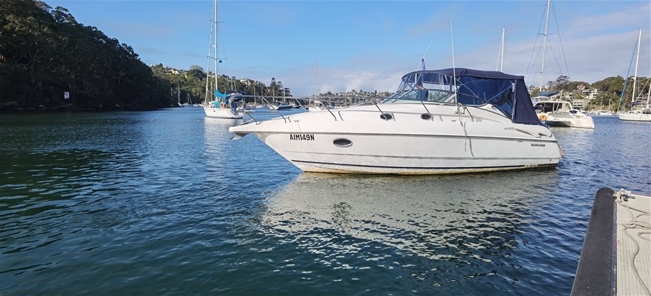 Unreserved - 2002 SUNRUNNER 3300 SPORTS CRUISER Auction (0001-10081592 ...