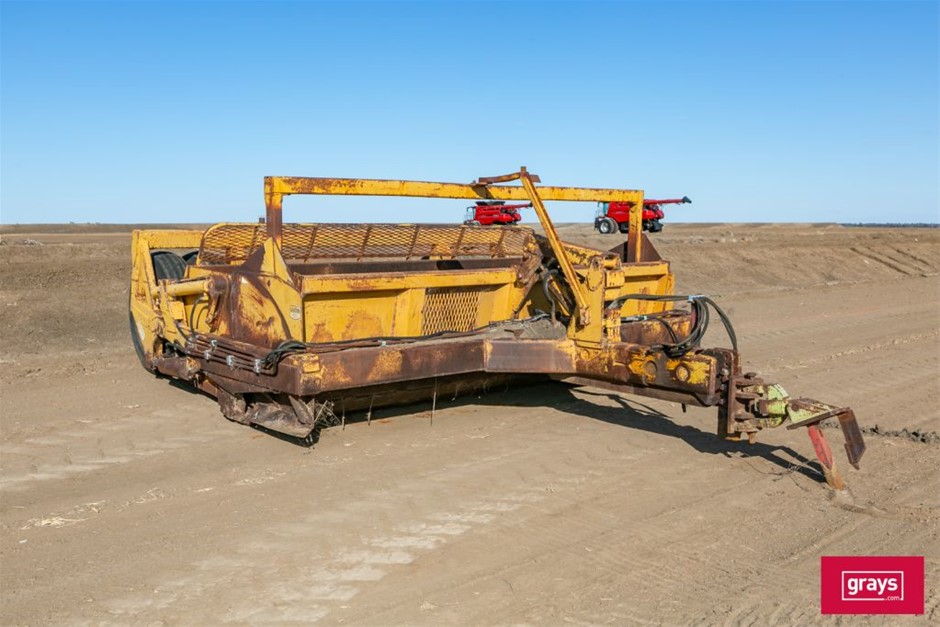 2015 Reynold 15CFBR 12 Ft Laser Bucket Auction (0106-5053701) | Grays ...