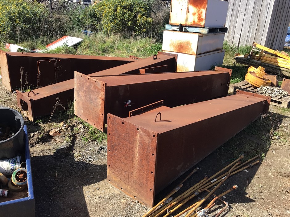 4 x Steel Fabricated Posts Auction (0014-3026443) | Grays Australia