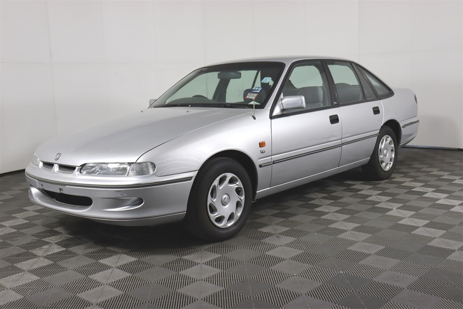 1995 Holden Commodore Acclaim VS Automatic Sedan Auction (0001-21008041 ...