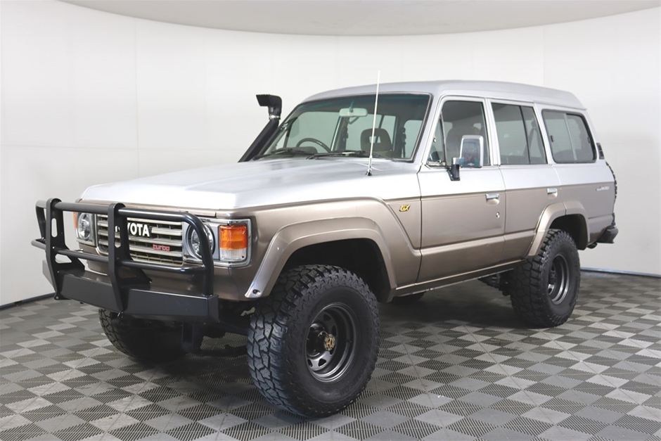 1986 Toyota Landcruiser GX Sahara HJ61 12HT Automatic Wagon Auction ...