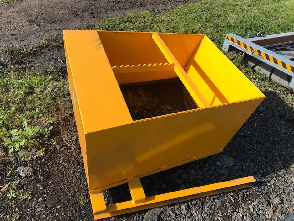 1x Steel Fabricated Dry Cement Loader Auction (0034-3026451) | Grays ...