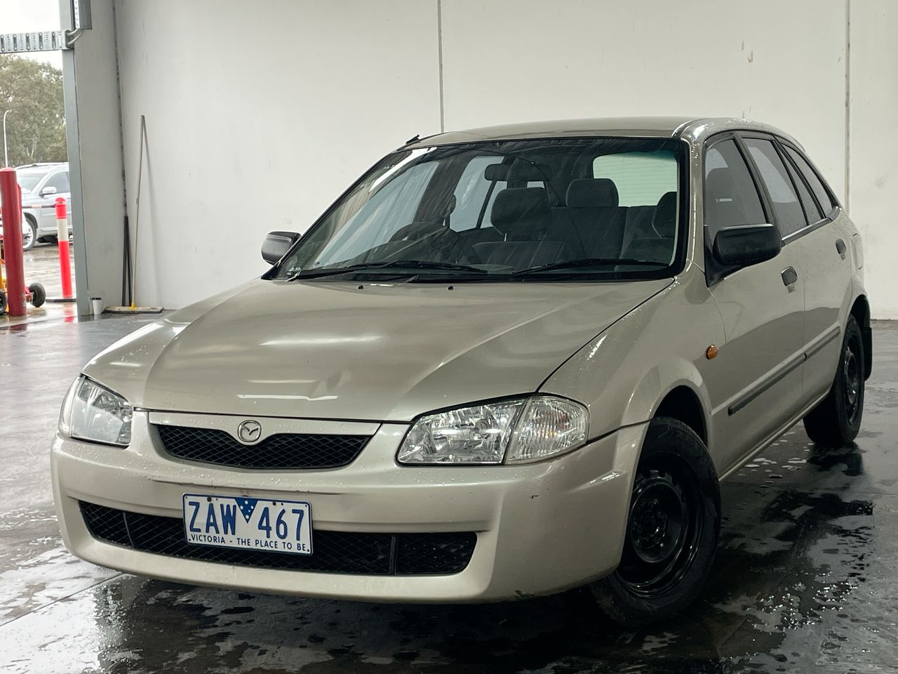 2000 Mazda 323 Astina BJ Manual Hatchback Auction (0001-21007566 ...