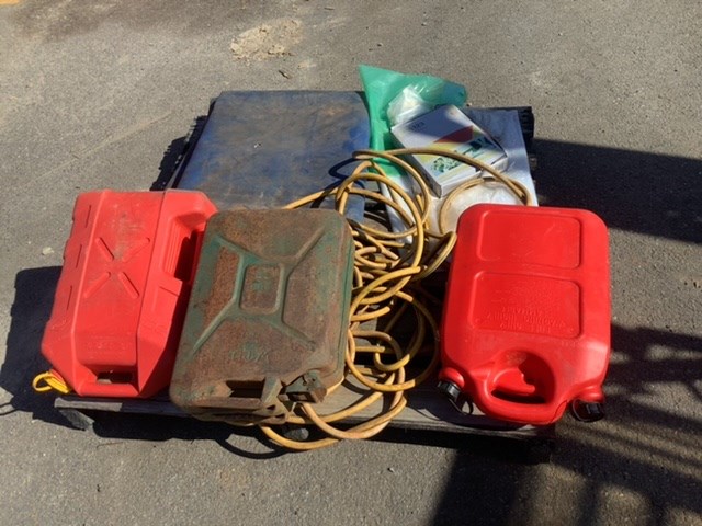 Pallet Containing 3 x Assorted Jerrycans, Tarpaulin Auction (0166 ...