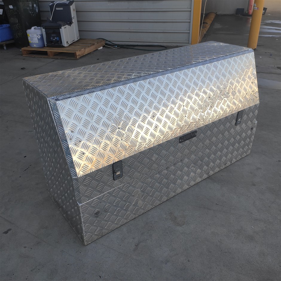 Rhino Checker Plate Tool Box Auction (0012-9044273) | Grays Australia