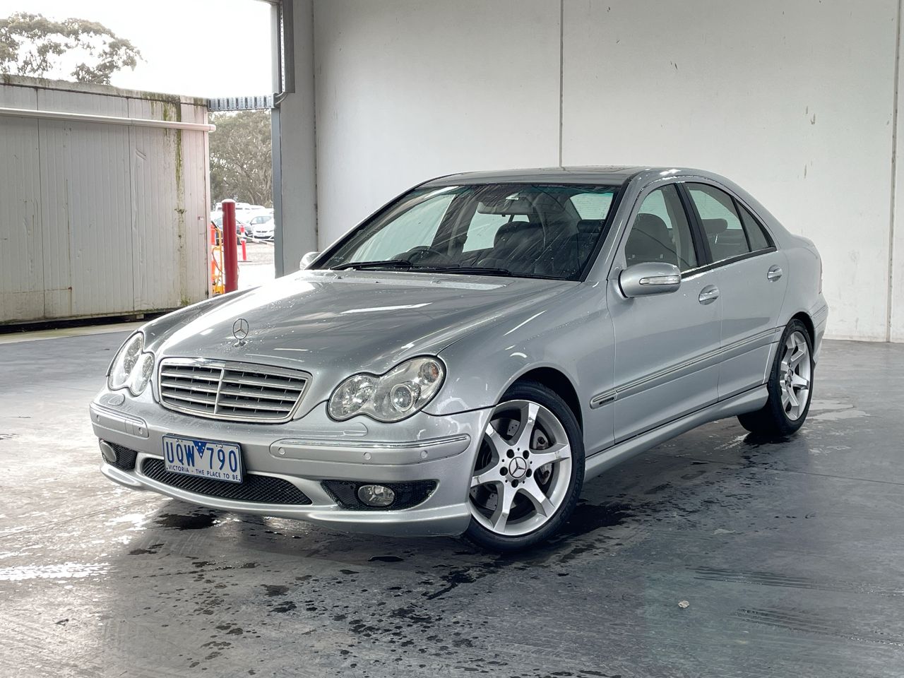 2006 Mercedes Benz C180 K Classic W203 Automatic Sedan Auction (0001 ...