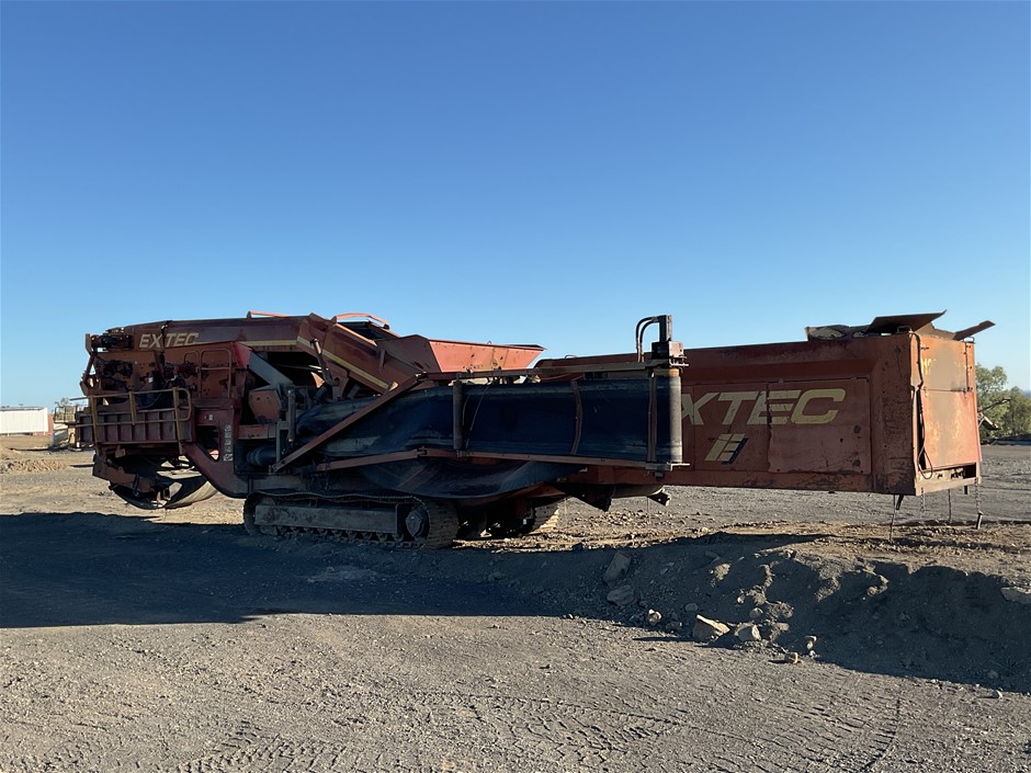 Extec 2 Deck Screen Auction (0017-7046809) | Grays Australia