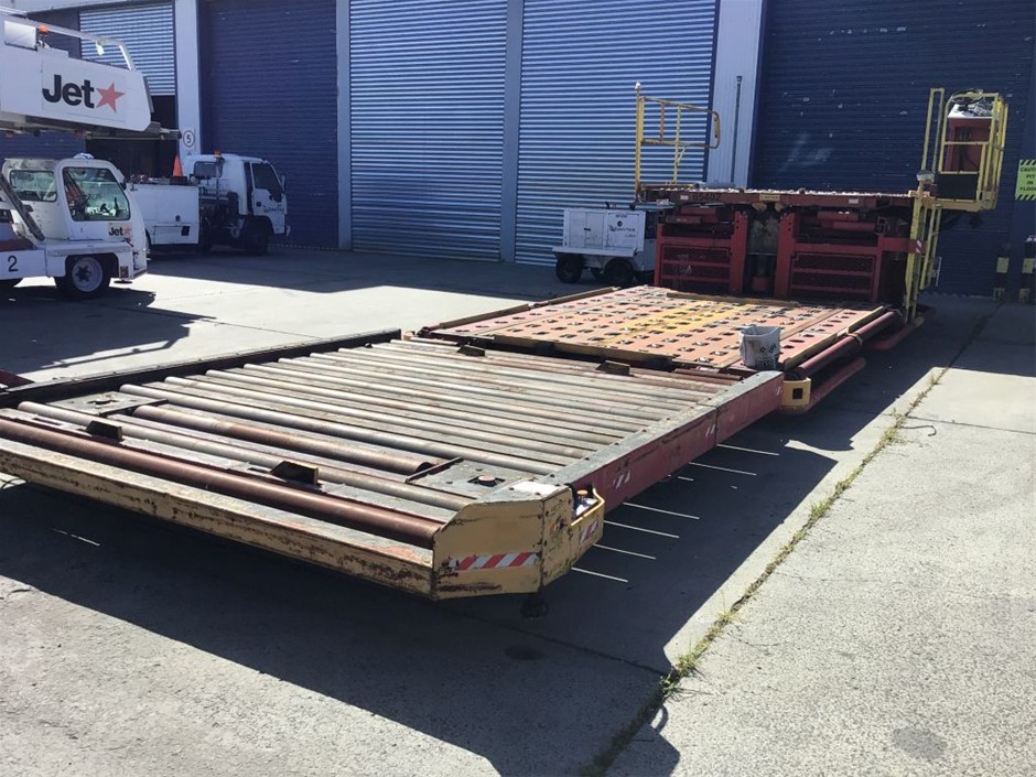 FMC Commander Pallet Loader Auction (0013-3026695) | Grays Australia