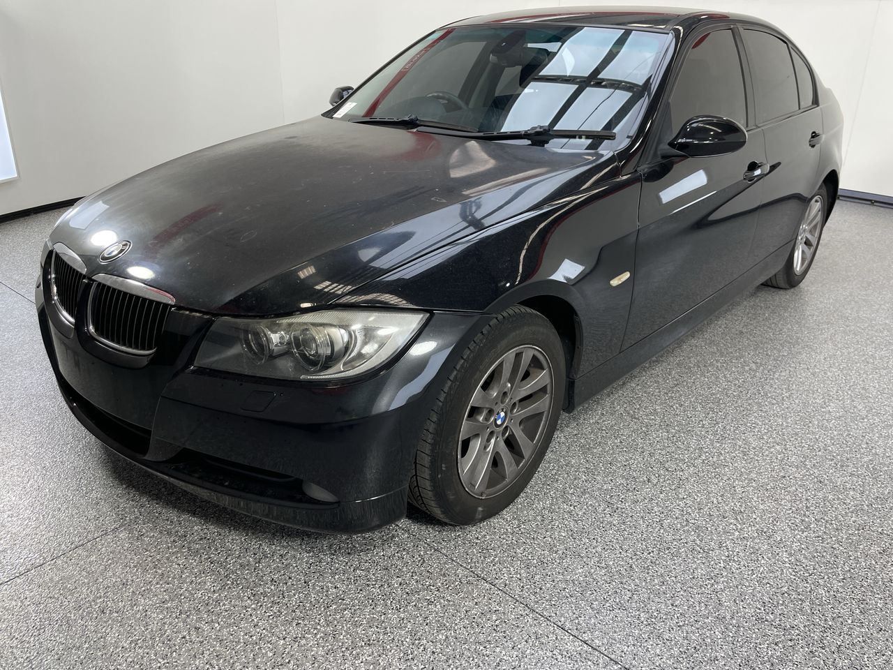 BMW 3 Series 320d LUMINANCE E90 Turbo Diesel Automatic Sedan Auction ...