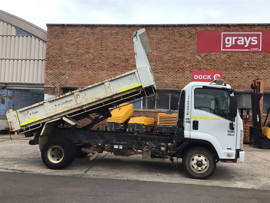 2011 Isuzu FRR 500 Short Sitec 205 Series III 4 x 2 Tipper Truck ...