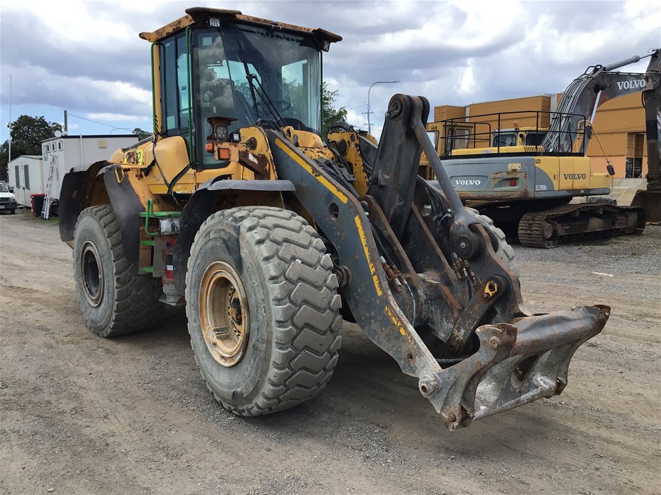 Volvo L120F Wheeled Loader Auction (0067-7047342) | Grays Australia