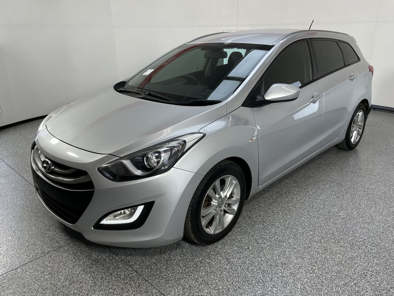 2013 Hyundai i30 Tourer Active GD Automatic Wagon Auction (0001 ...