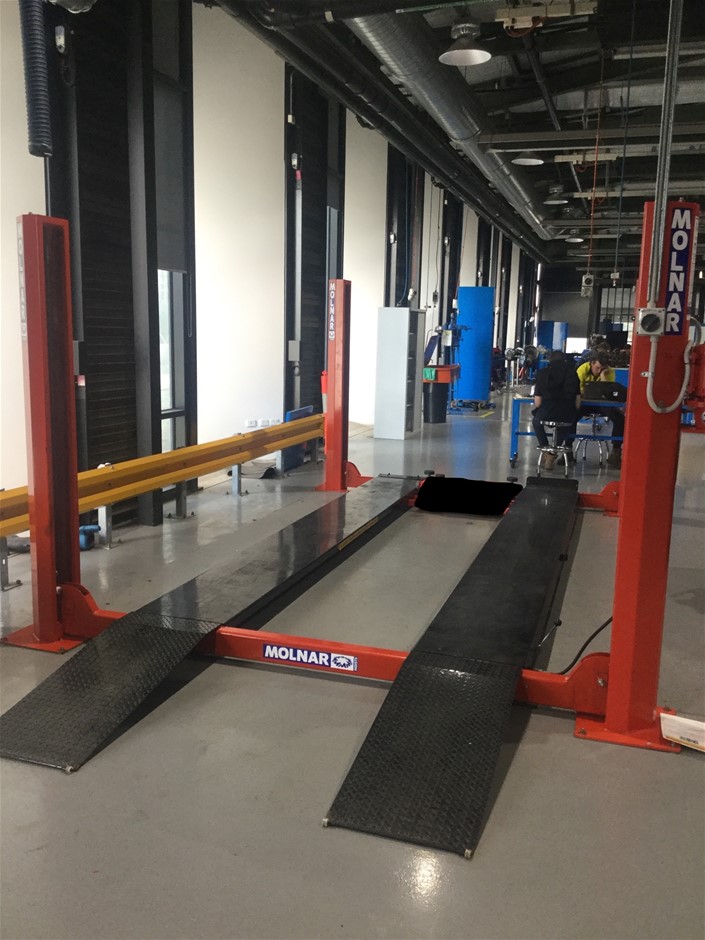 2012 Molnar 4488SA-EL 4 Post Hoist Auction (0001-3026776) | Grays Australia