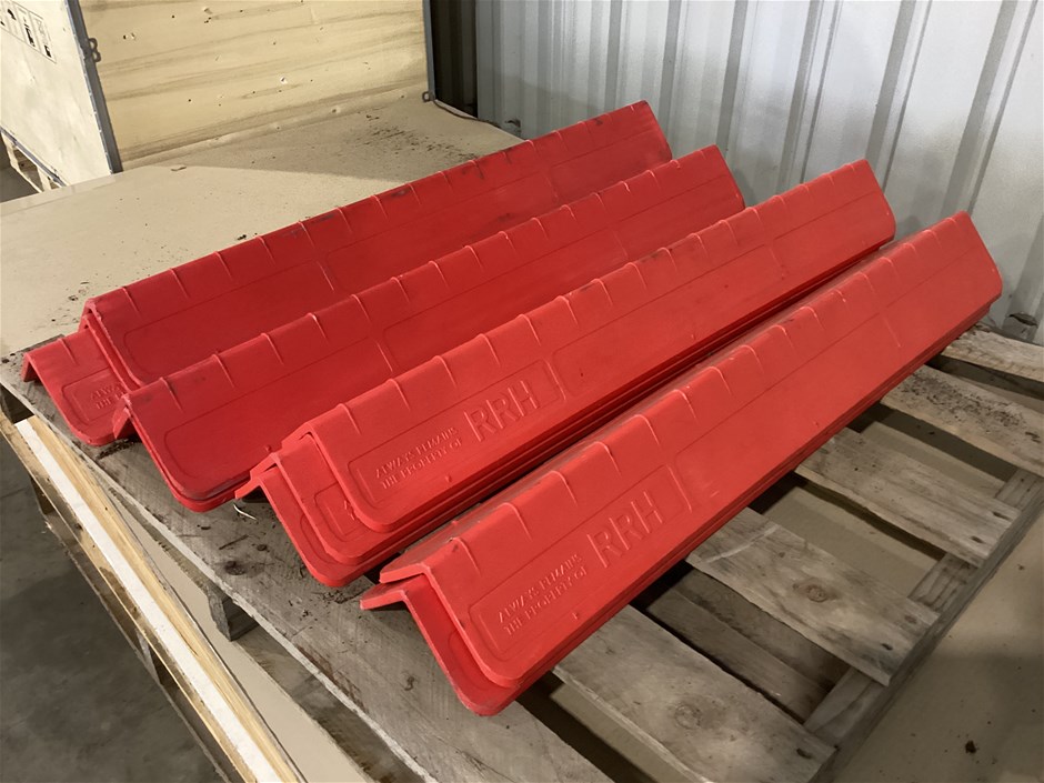 Heavy Duty Protective Pallet Angles, Qty x 10 Auction (0044-8017883 ...