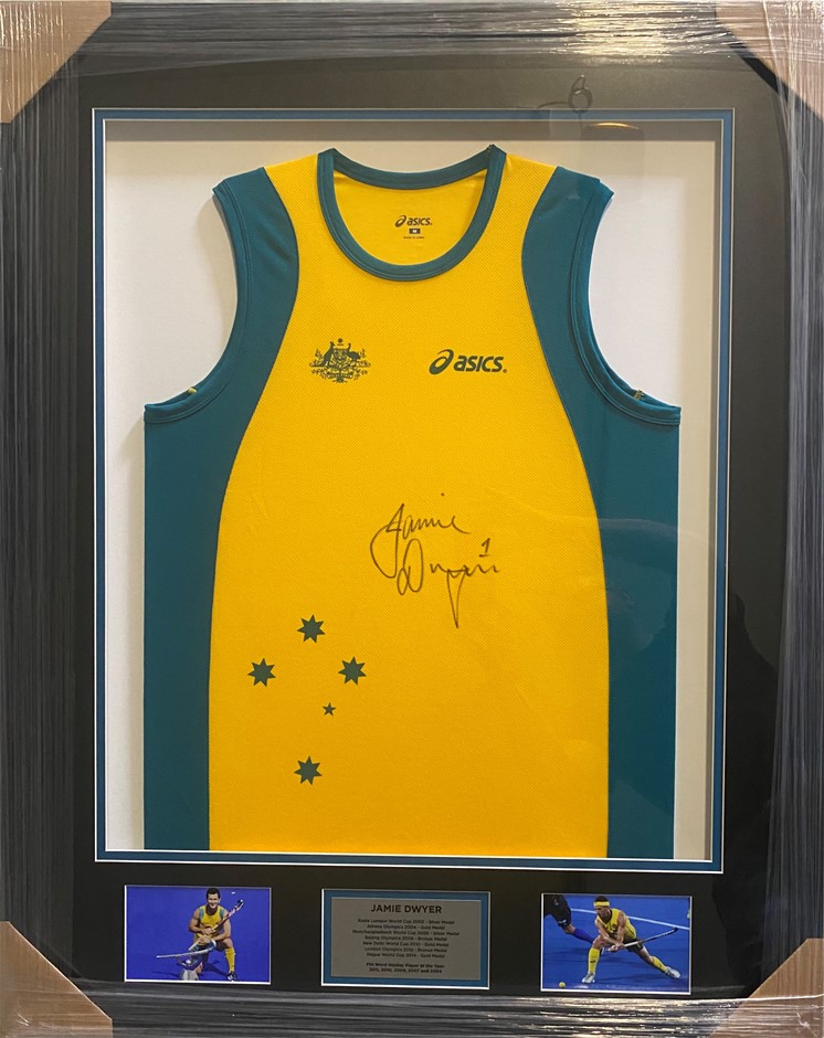 Jamie Dwyer Signed & Framed Hockey Jersey Auction (0005-7047332 ...