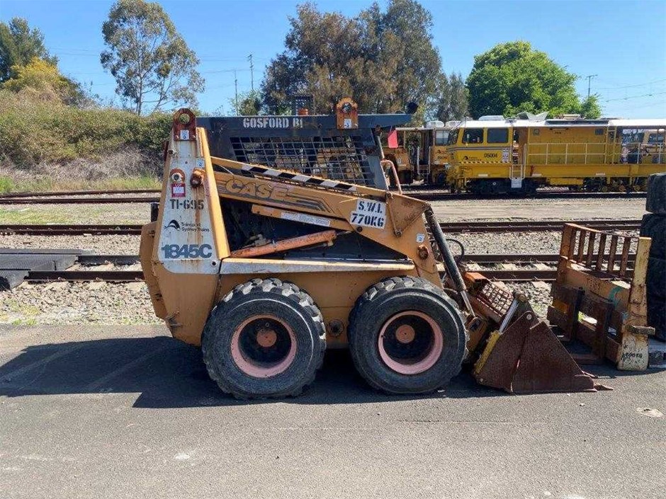 CASE 1845 skid steer loader Auction (0015-5054213) | Grays Australia