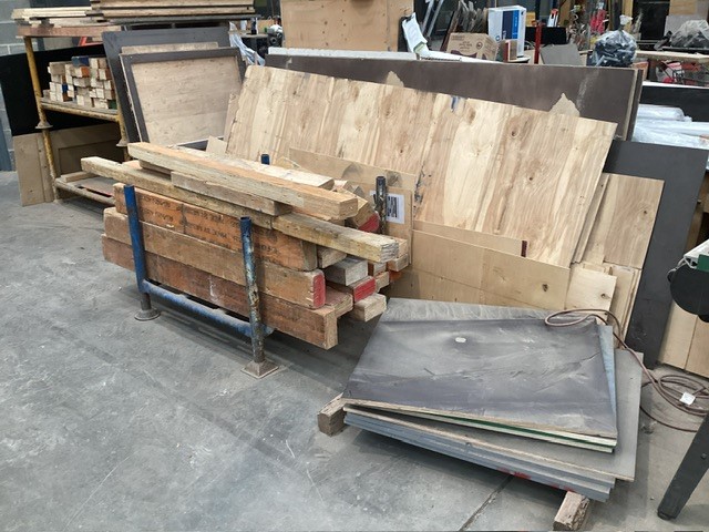 2 Stillages Of Timber Off-Cuts And Timber Sheet Off- Cuts Auction (0083 ...