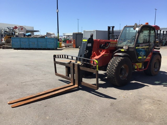 Manitou MHT-X 860L Telehandler Auction (0001-9045895) | Grays Australia