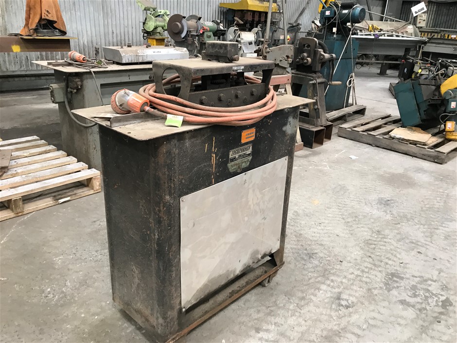 1 x Simon Carves Lock Former Auction (0034-3026814) | Grays Australia