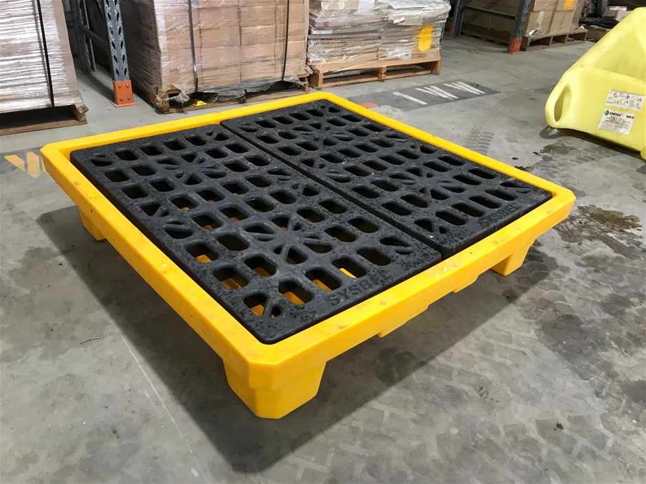 1 x Plastic Bund Auction (0155-3027029) | Grays Australia