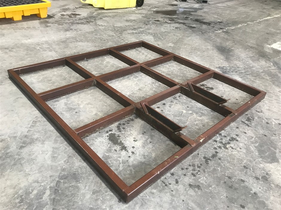 1 x Steel Fabricated Smudge Bar Auction (0159-3027029) | Grays Australia