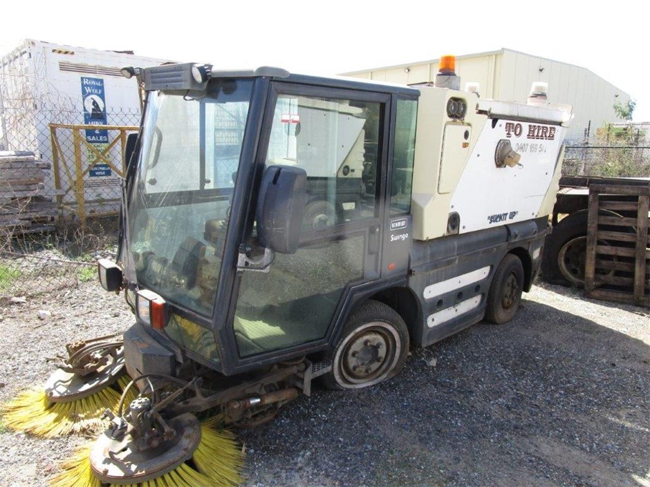 Schmidt 250 Swingo 380L Street Sweeper Auction (0001-7047915) | Grays ...