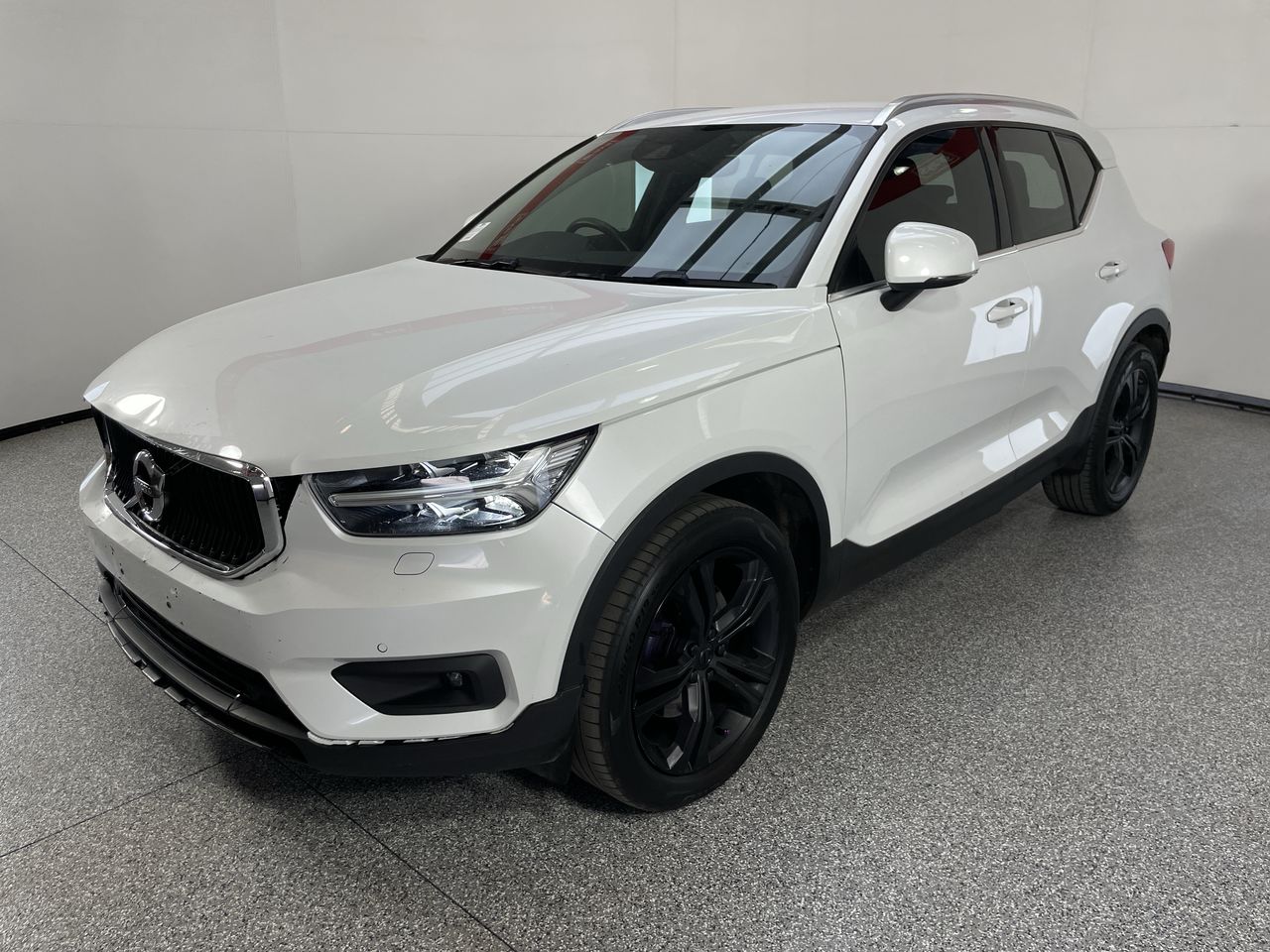 2020 Volvo XC40 T4 AWD INSCRIPTION Auto - 8 Speed (WOVR)