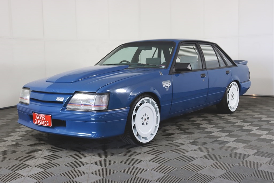 1985 Holden VK Commodore (Group A SS Tribute) Sedan