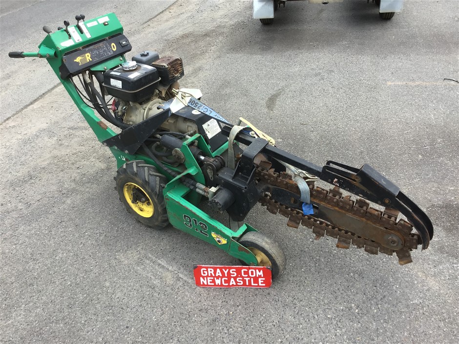 Red Roo Trencher Trenching Attachment Auction (0047-5054897) | Grays ...