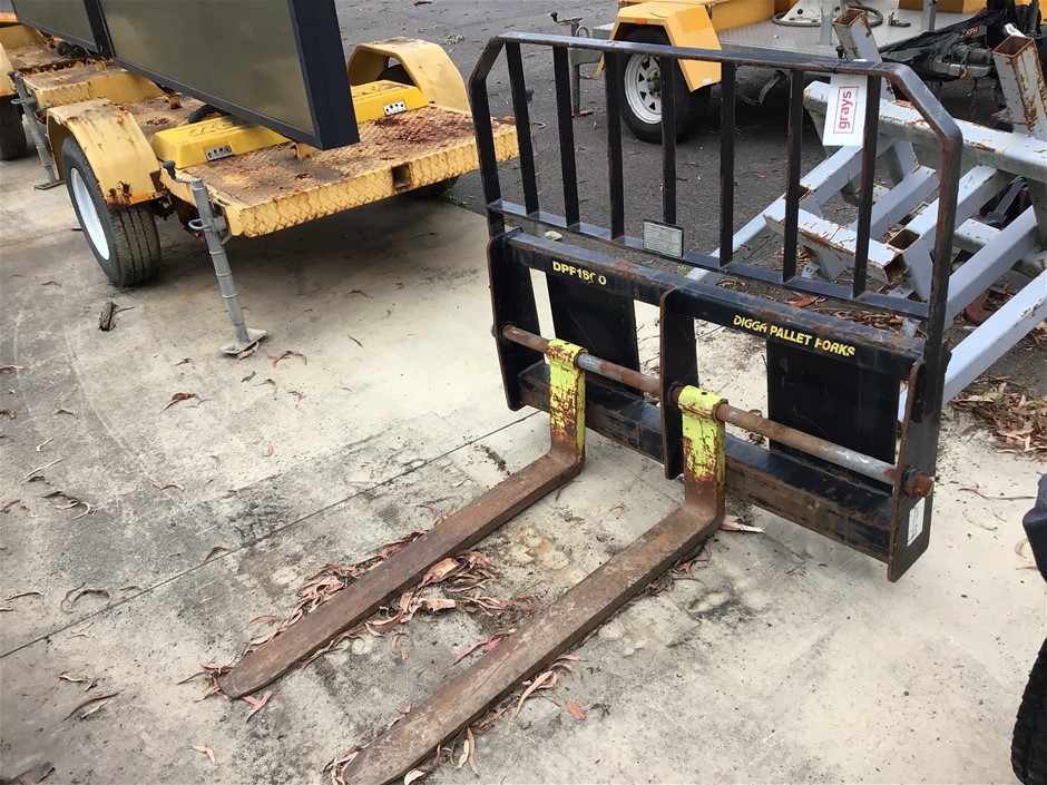 Tyne Attachment Suit Telehandler Auction (0403-5054631) | Grays Australia