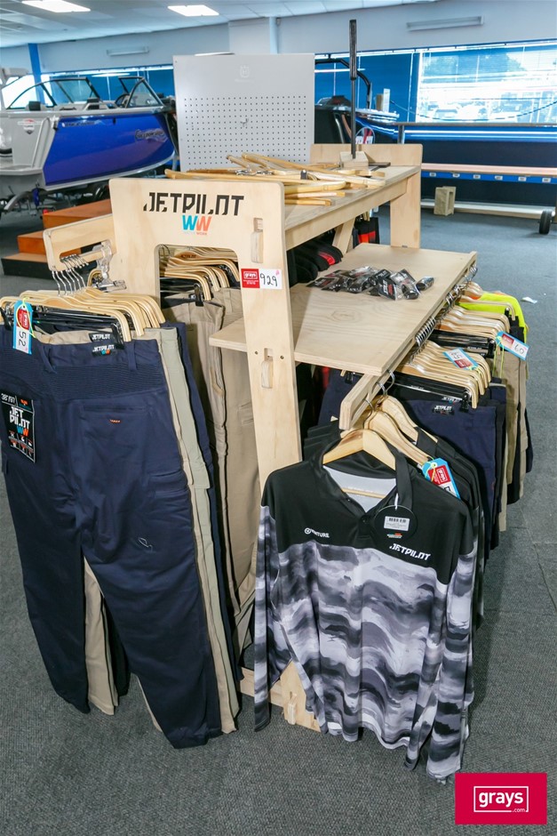 Timber Clothes Rack Auction (0929-5054615) | Grays Australia