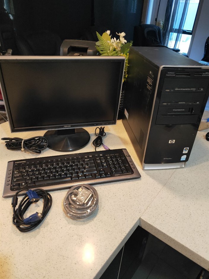 HP Desktop Computer, Monitor And Keyboard Auction (0019-3027694 ...