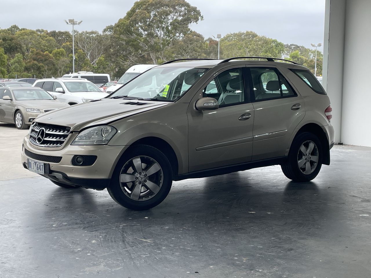 2005 Mercedes Benz ML500 Luxury W164 Automatic Wagon Auction (0001 ...