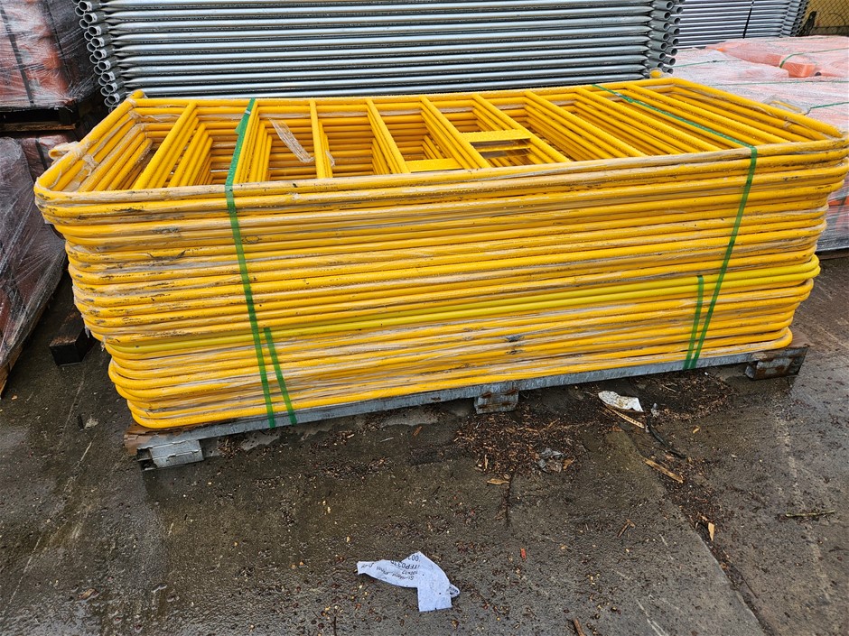 Yellow Crowd Control Barriers Auction (0011-7048299) | Grays Australia