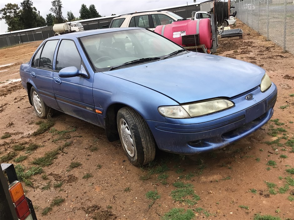 1995 Ford Falcon EF Futura Automatic Sedan Auction (0002-21028964 ...